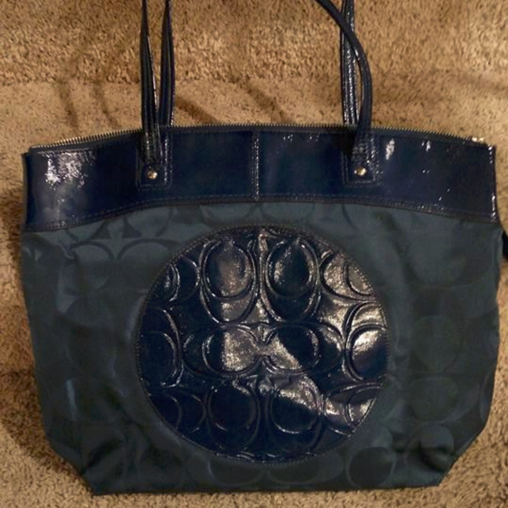 Coach Laura Signature Leather Tote - A1320-F19440 - Gem